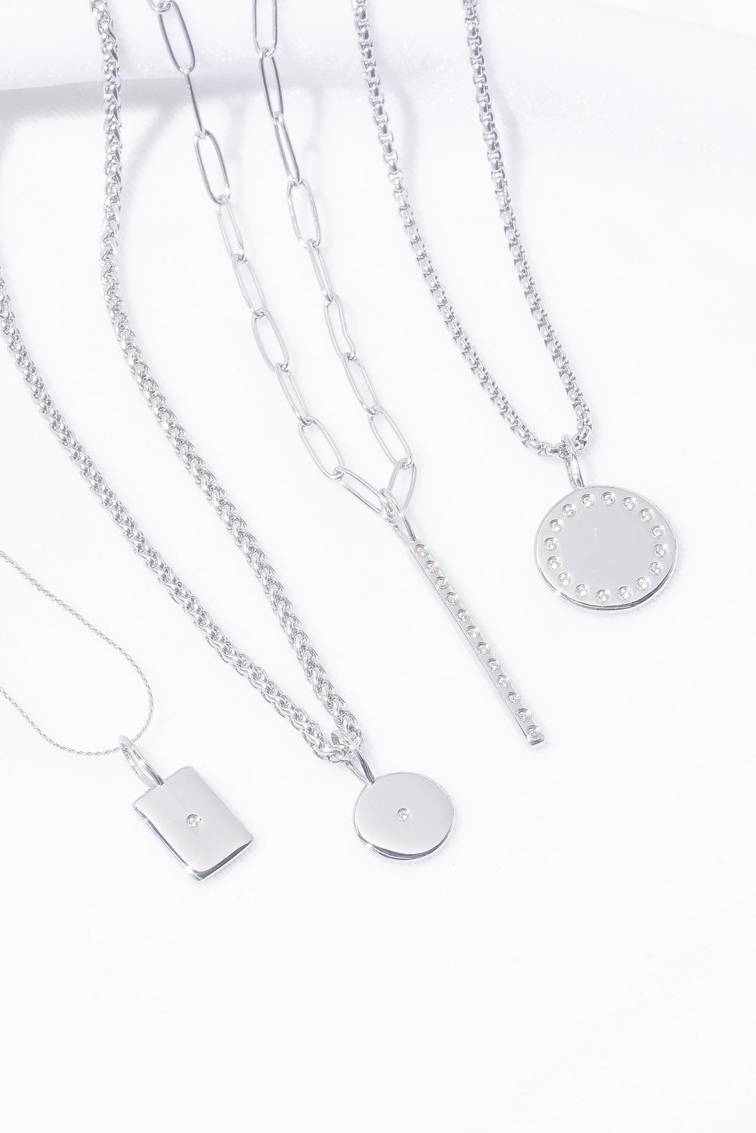 Super Tiny Wave Chain – Ready-Made