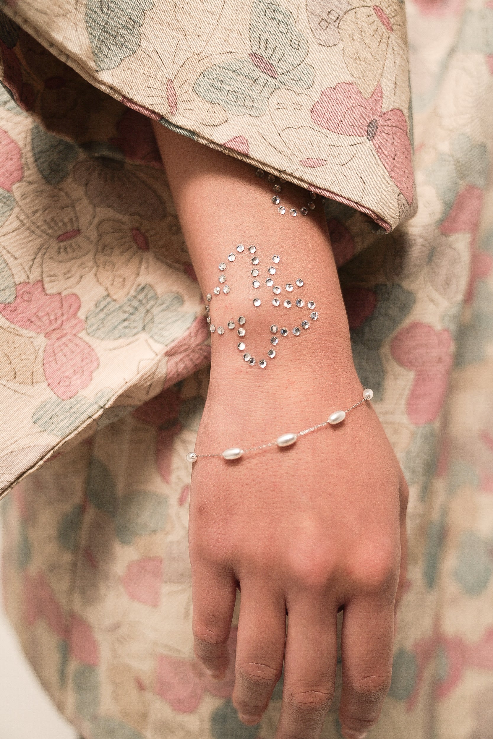 Ready-Made Jewelry - materials and technology driven