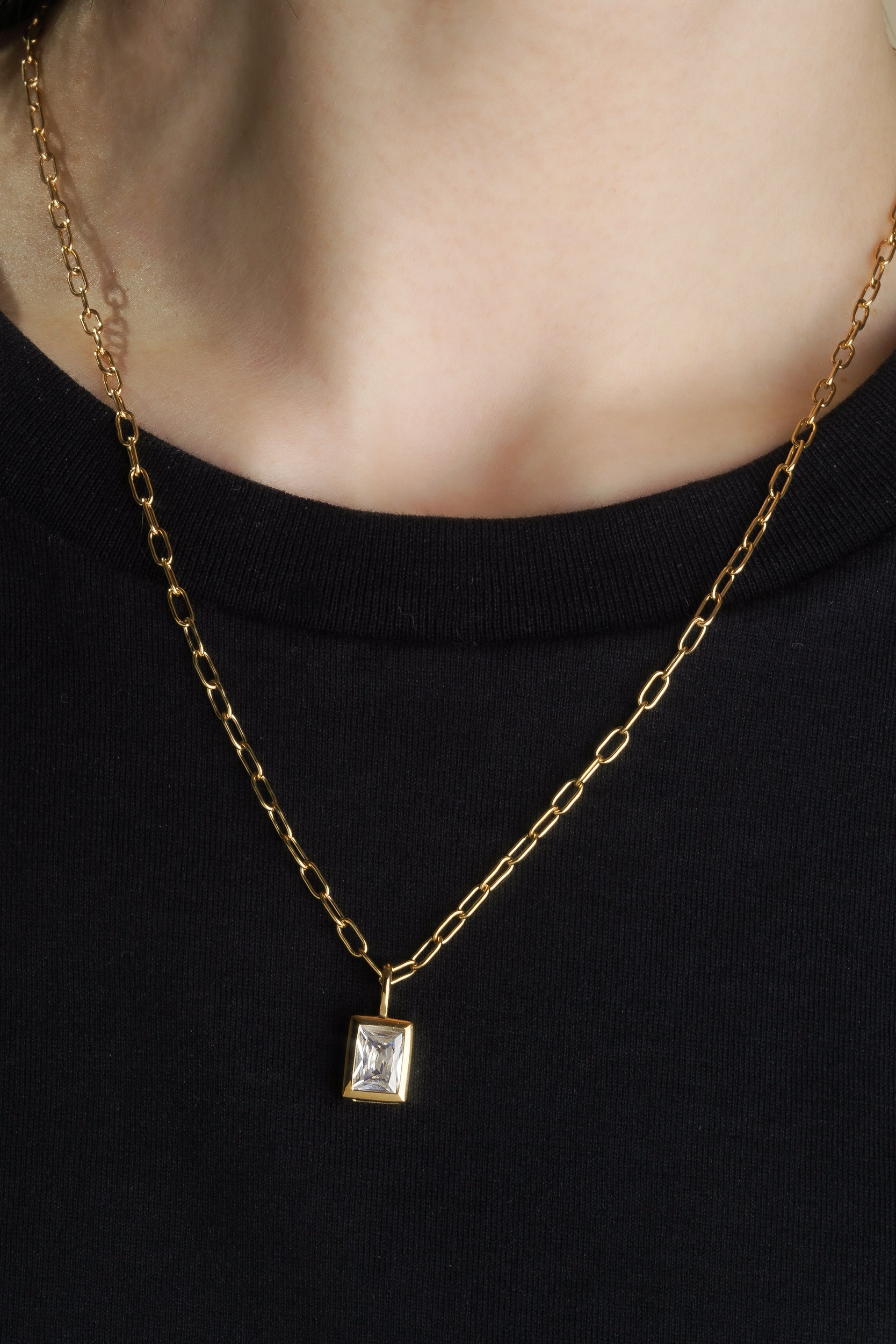 Ready-Made Jewelry - materials and technology driven