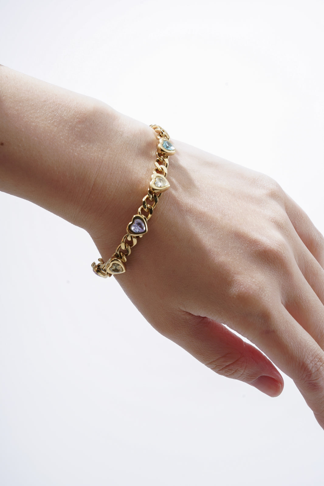 Ready-Made Jewelry - materials and technology driven