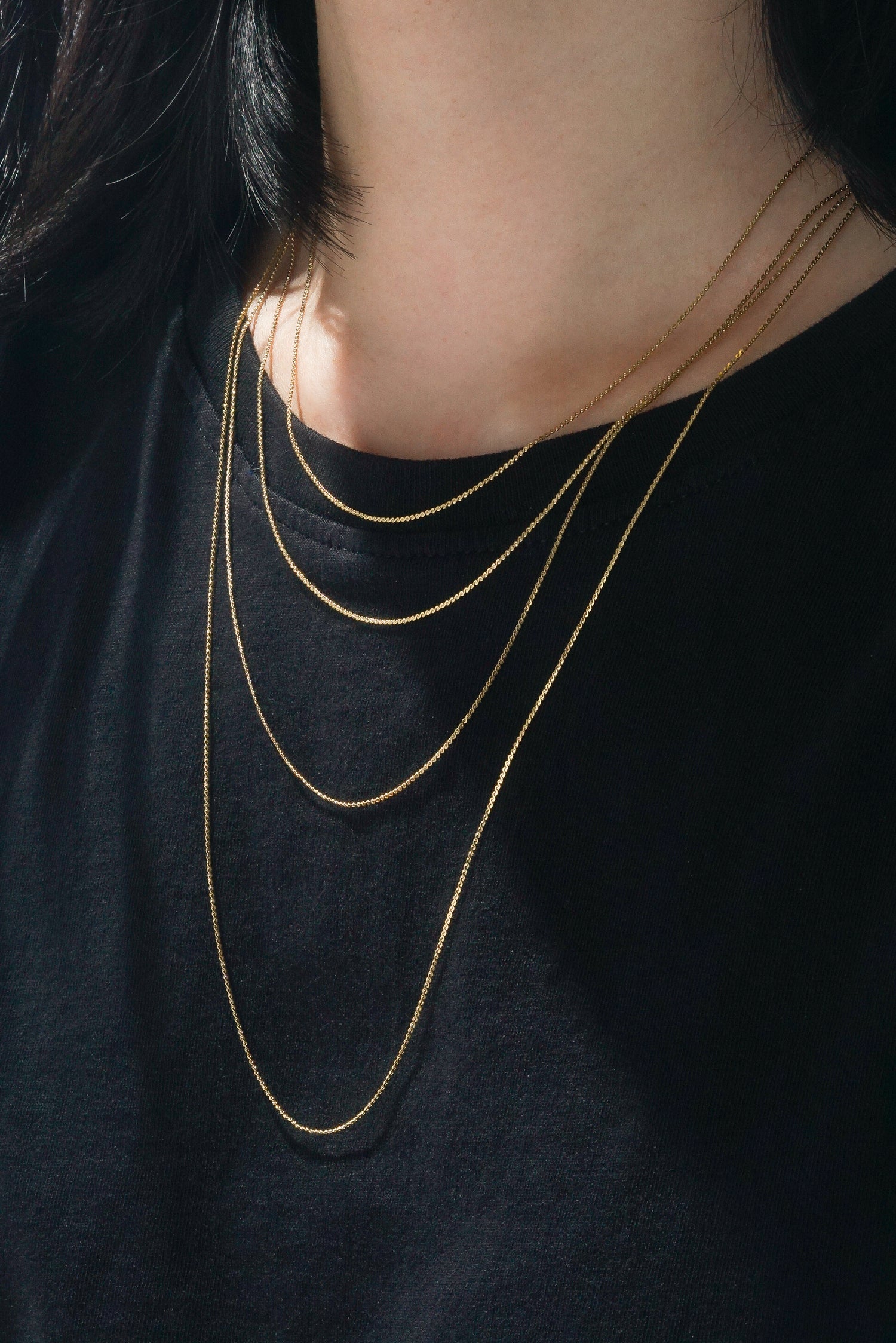 Super Tiny Wave Chain – Ready-Made