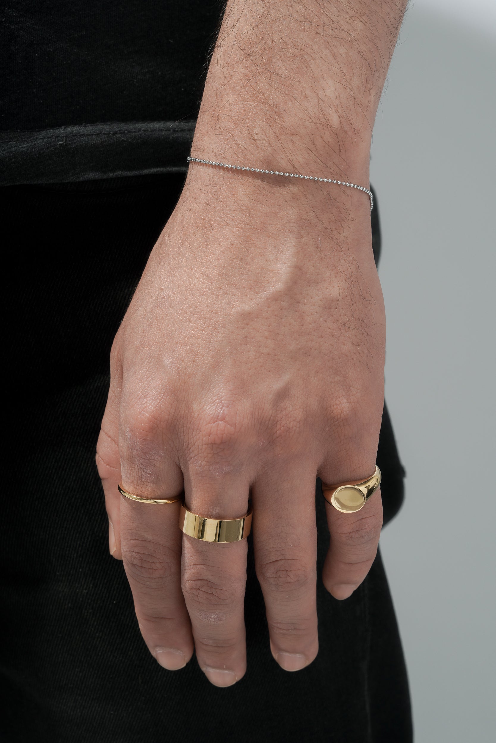 Saturn Thin Ring – Ready-Made