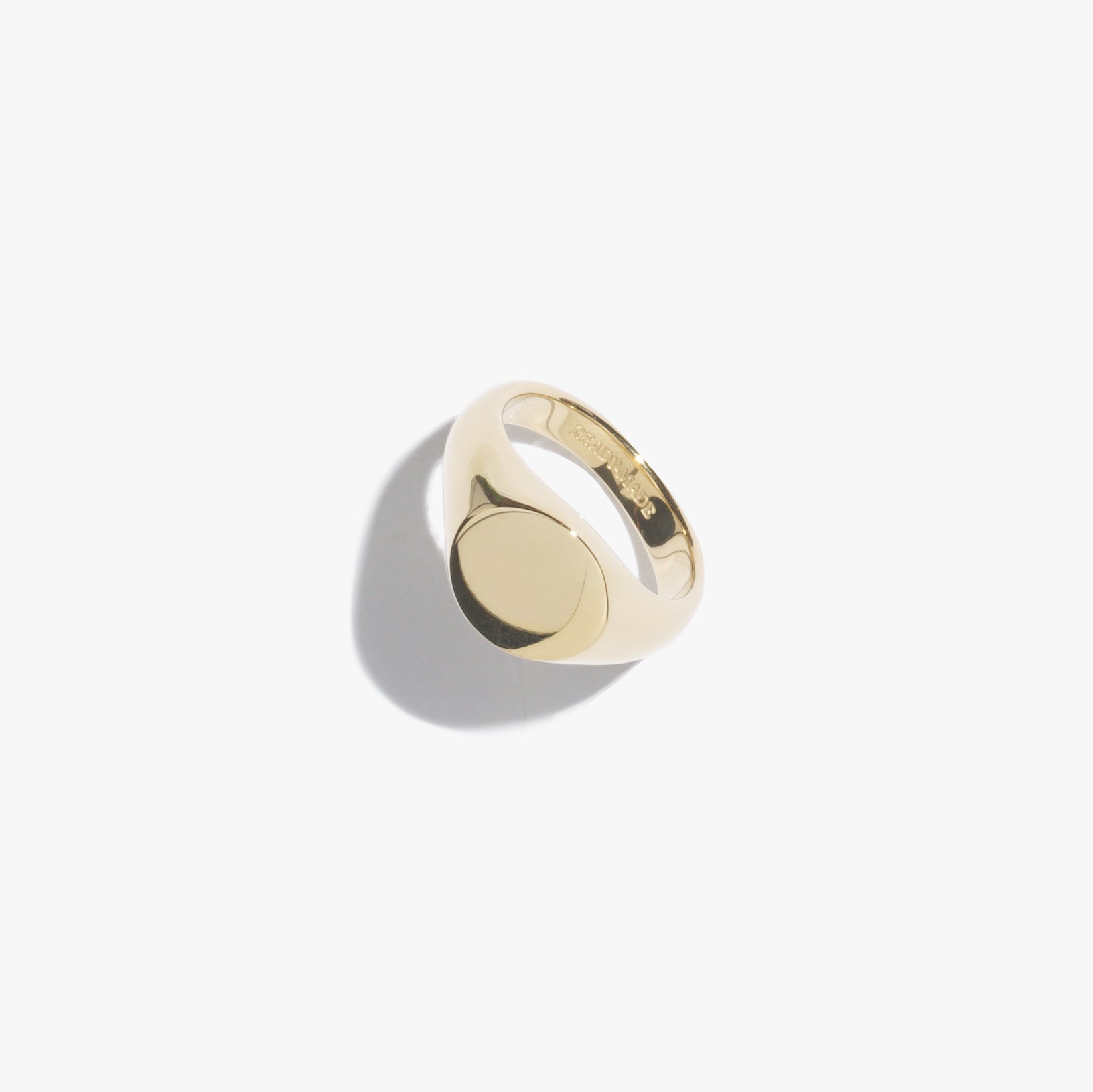 Oval Classic Signet Ring – Ready-Made