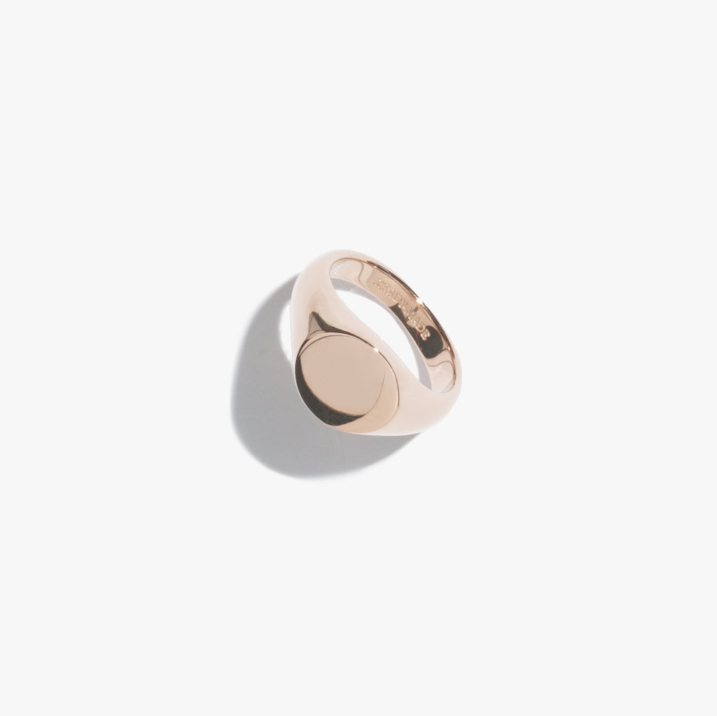 Oval Classic Signet Ring – Ready-Made